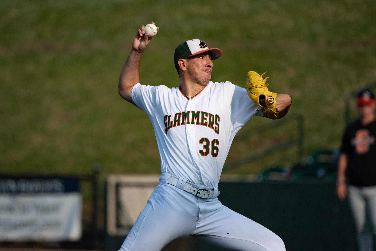 Encina throws complete game, Slammers even series against Boomers ...