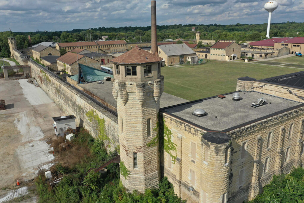 The Big House Ballgame – Joliet Slammers Pro Baseball